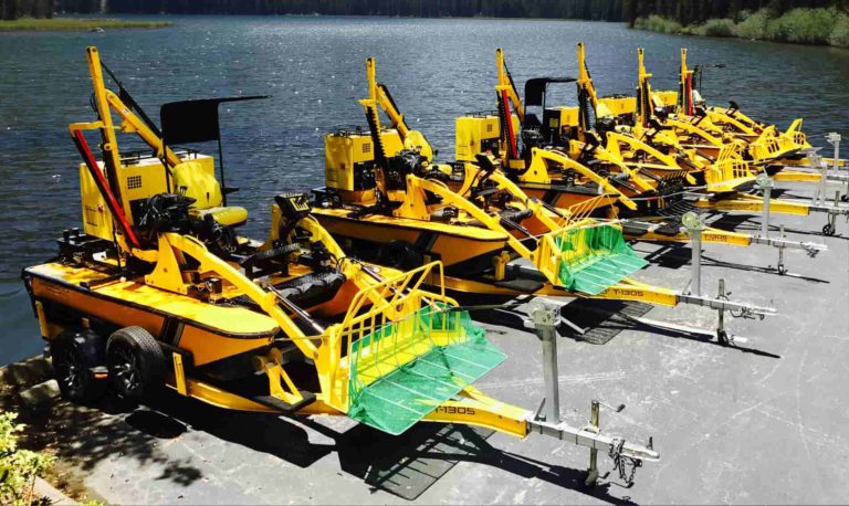 Weedoo Loader Bucket Skimmer | Weedoo Workboats