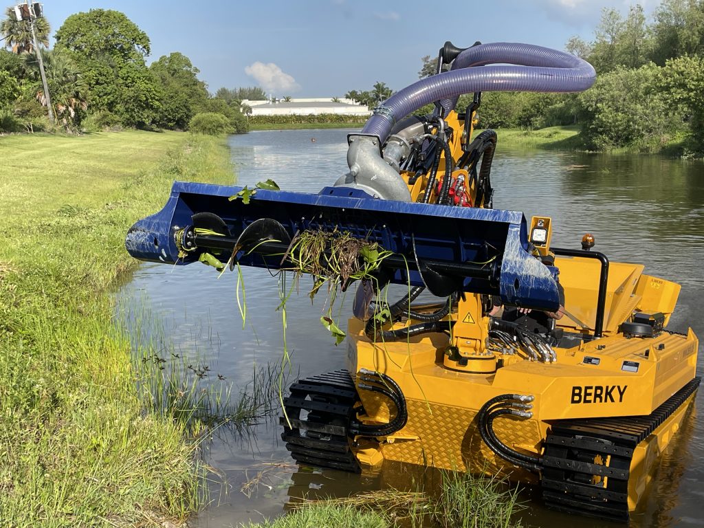 TC-6450 Amphibious vessels | Weedoo Workboats